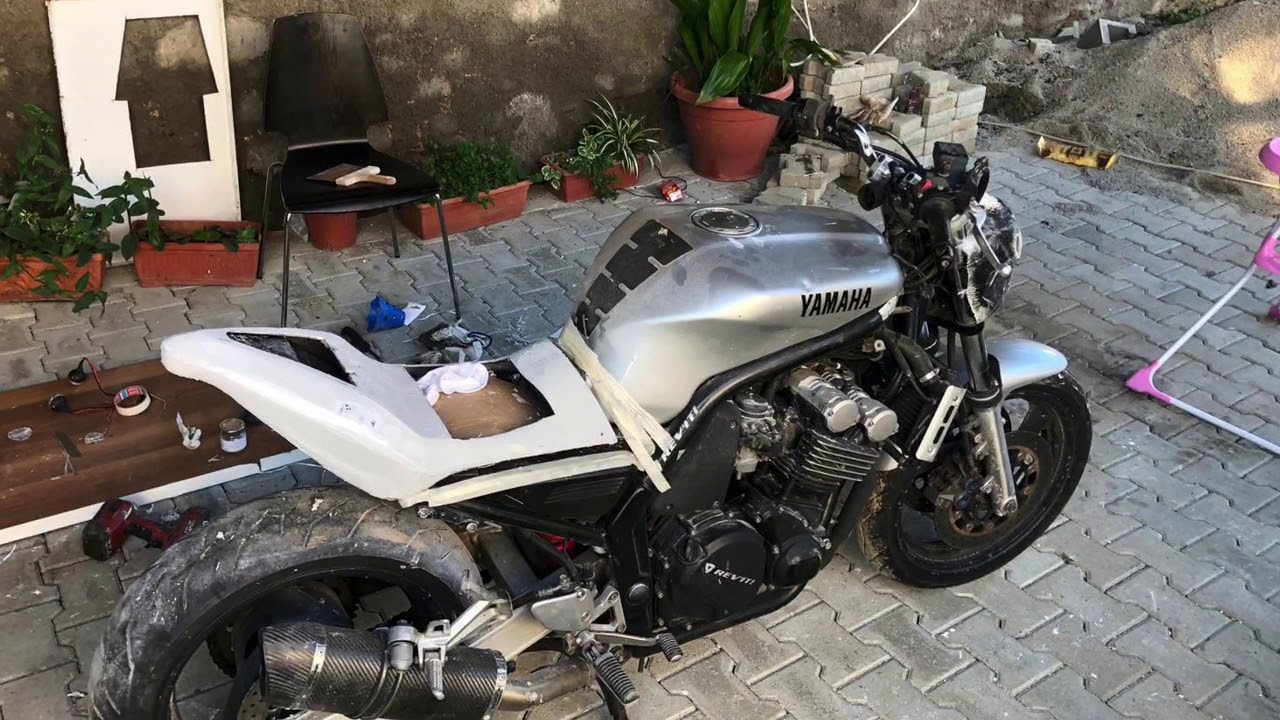 YAMAHA FAZER 600 customized Part 4 - YouTube