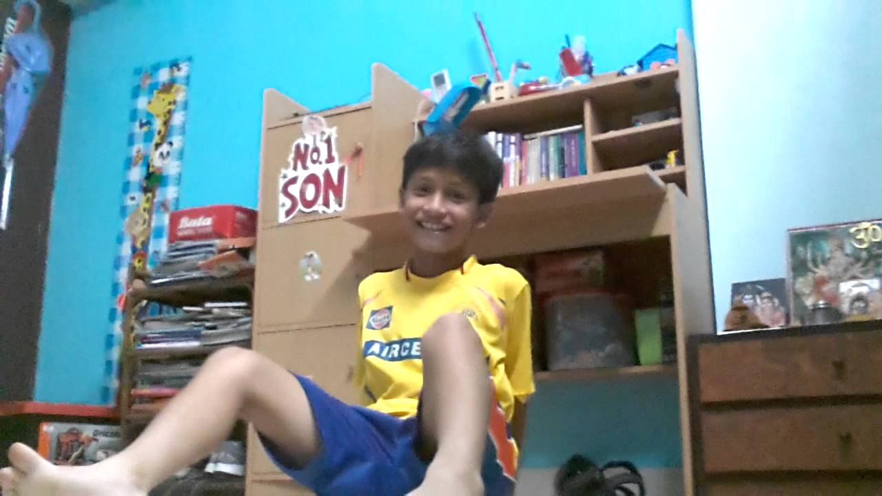 1 on 1 homemade handcuffs challenge - YouTube