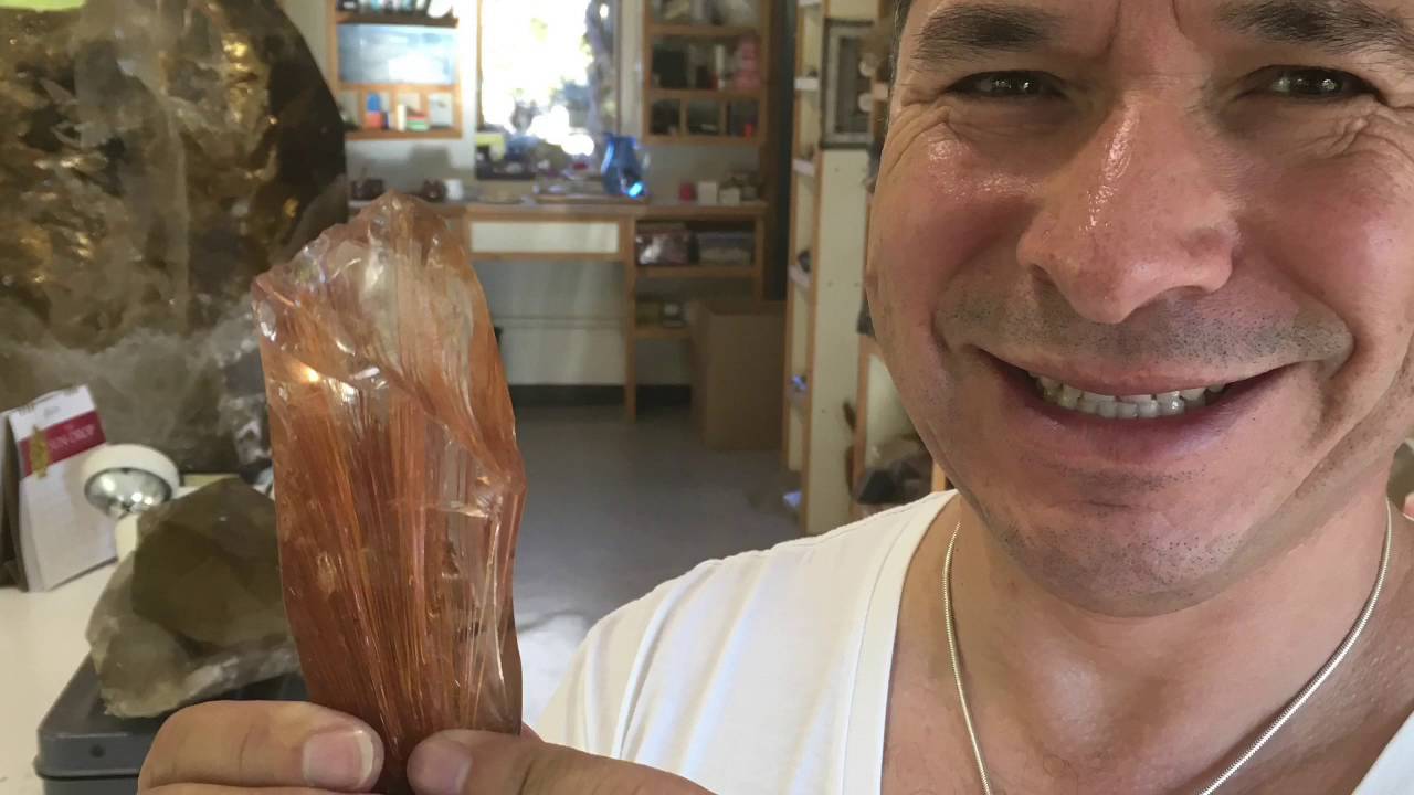 Learning To Cut And Polish Crystals With Lawrence Stoller - YouTube