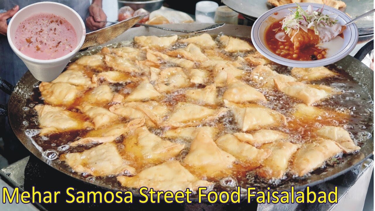 Mehar G Samosa & Dahi Bhalla Faisalabad | Street Food Faisalabad | By Life With Sameer - YouTube