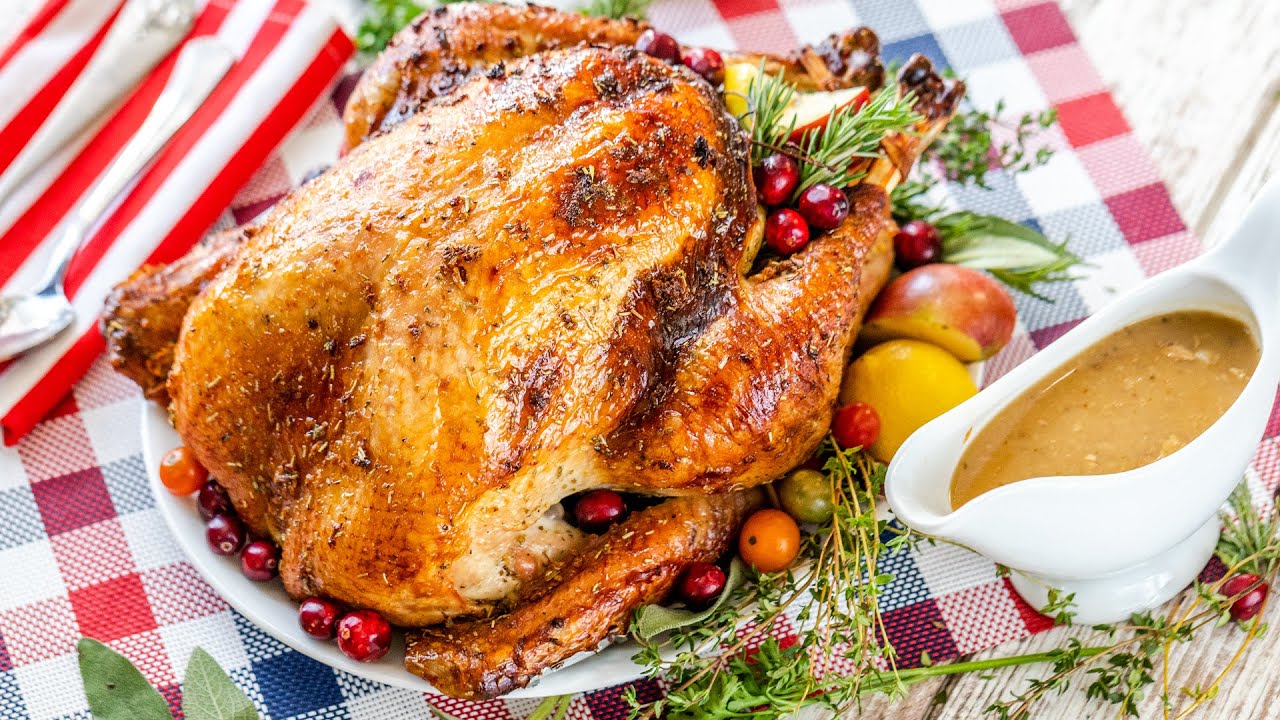 Crispy Oven-Roasted Turkey w/ Garlic-butter & Herb (Thanksgiving Recipe ...