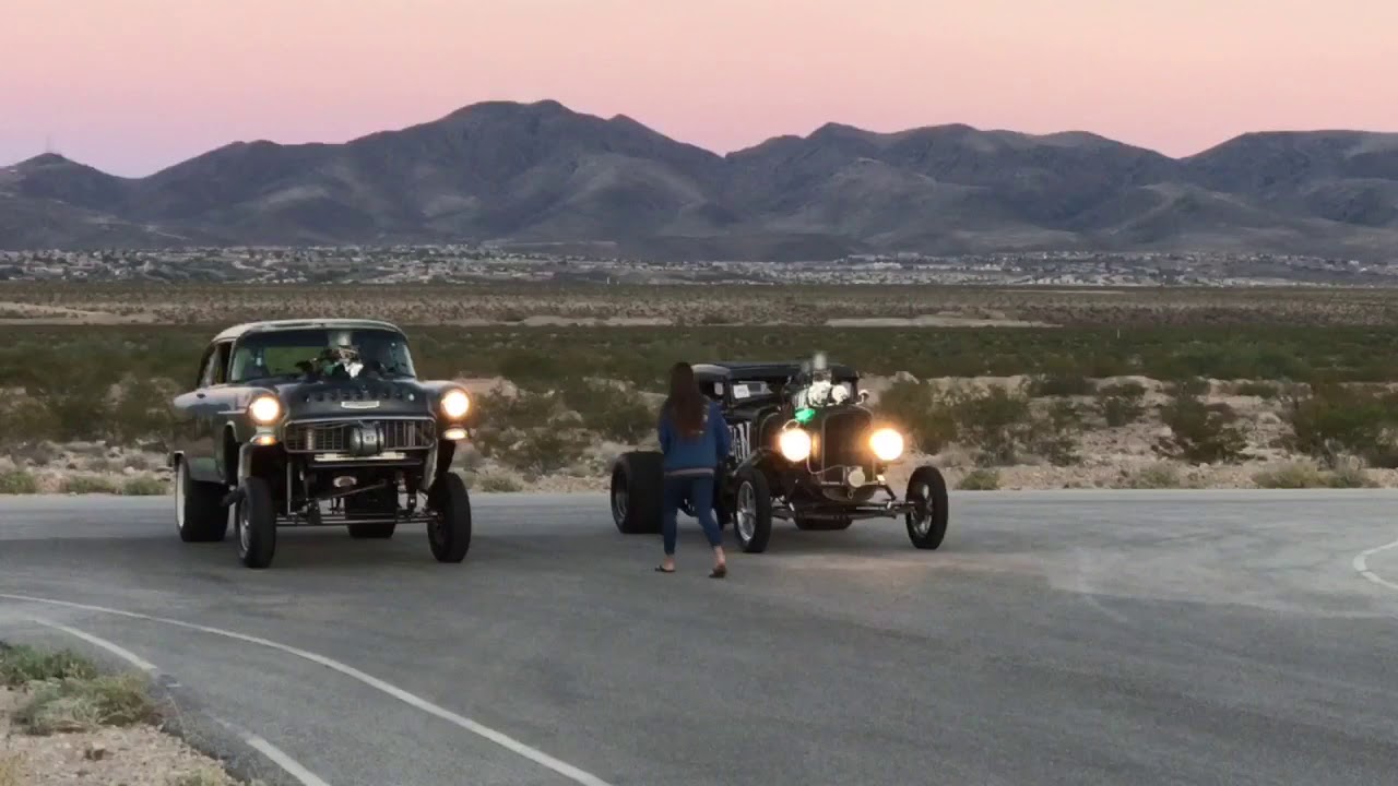 Saturday night drag racing!!!! - YouTube