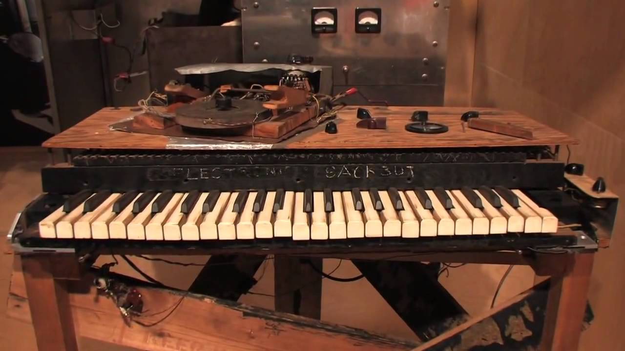 La saqueboute électronique - Musée des sciences et de la technologie du ...