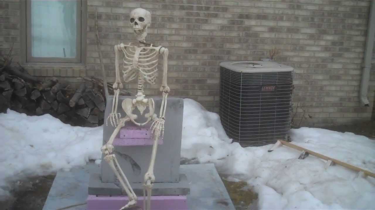 moving skeleton part 1 - YouTube