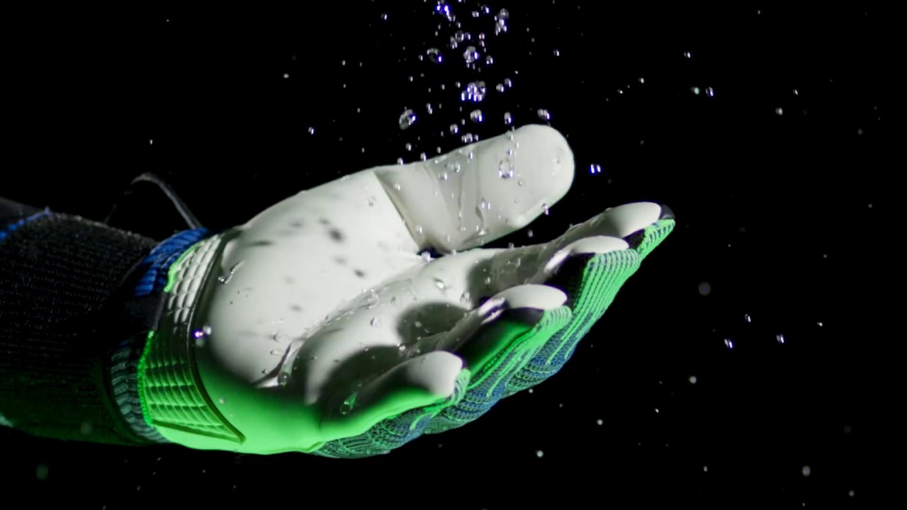 Der innovative Torwarthandschuh ERIMA FLEXINATOR Ultra Knit - YouTube