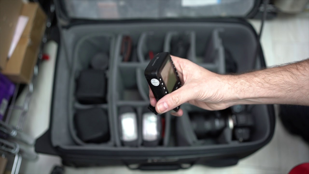 Whats in my kit bag, event photography - YouTube