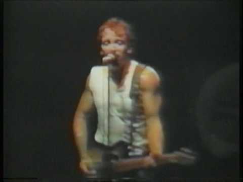 Bruce Springsteen - Downbound train - Milano 21.06.1985 - YouTube