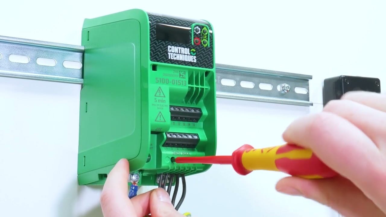 COMMANDER S DRIVE SETUP | CONTROL TECHNIQUES - YouTube