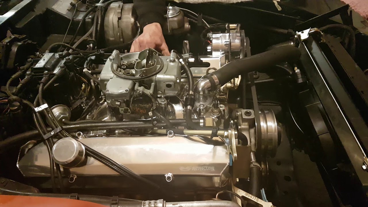 1979 Corvette Fresh engine first startup - YouTube