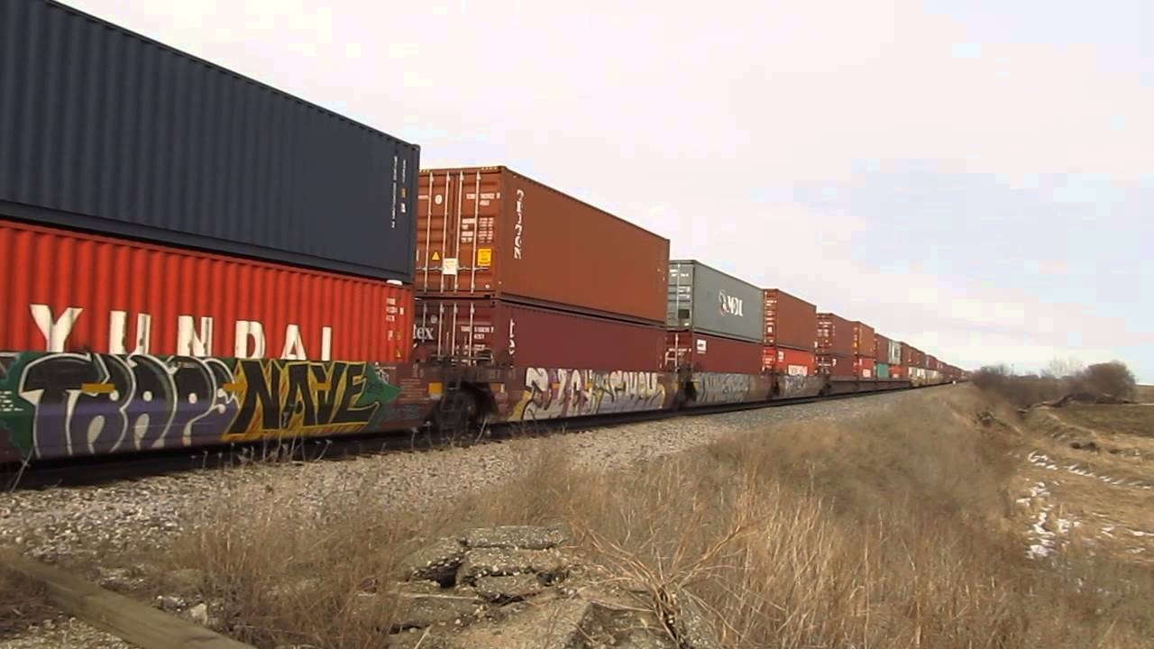 BNSF Eastbound Stack Train at Edelstein, IL - Mar. 8, 2015 - YouTube
