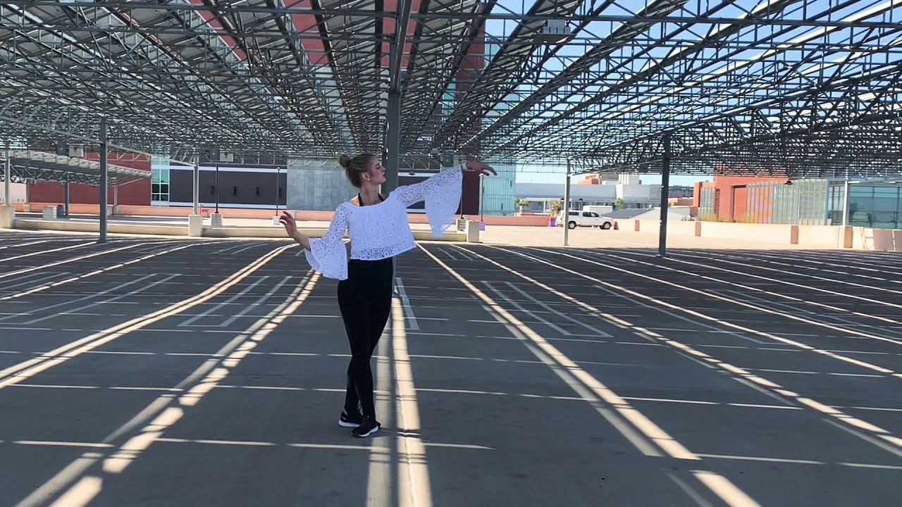 “An American in Paris” - Contemporary Ballet - Ellie Barrett - YouTube