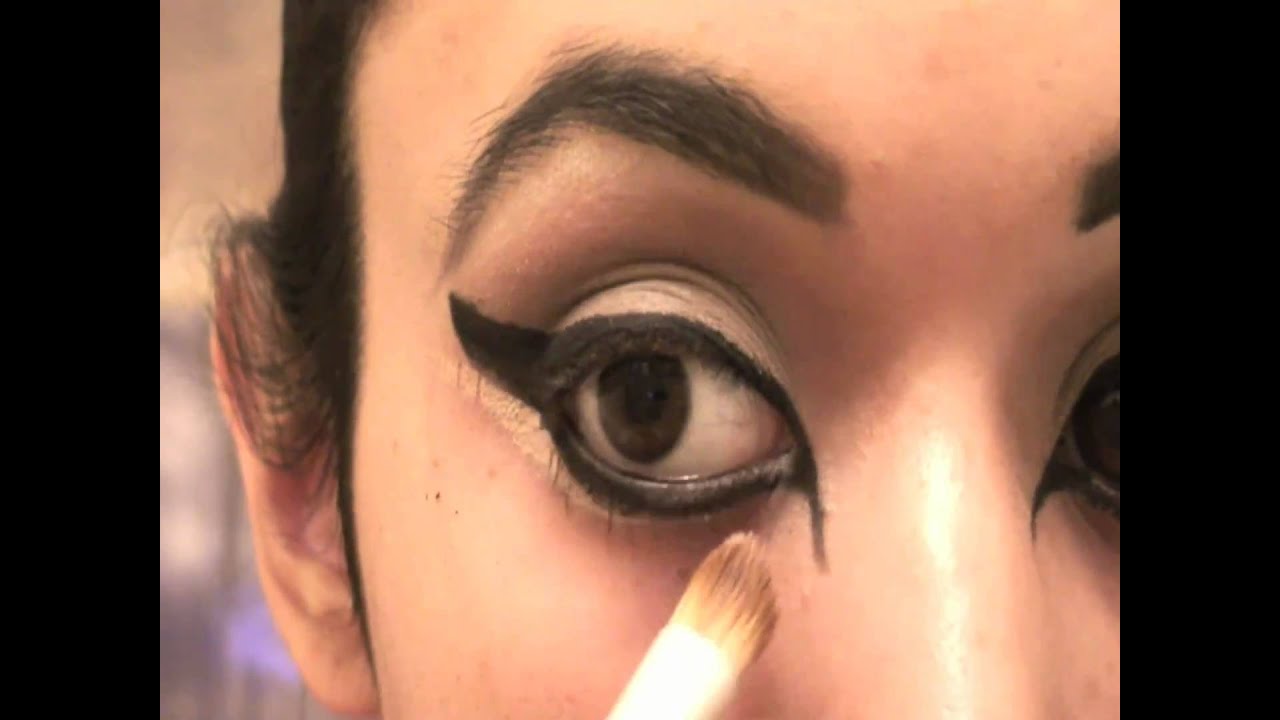 Cleopatra Queen of the Nile Eye Makeup Tutorial - YouTube