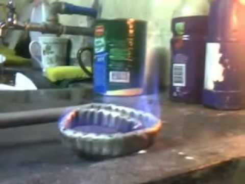 biogas from pig manure - YouTube