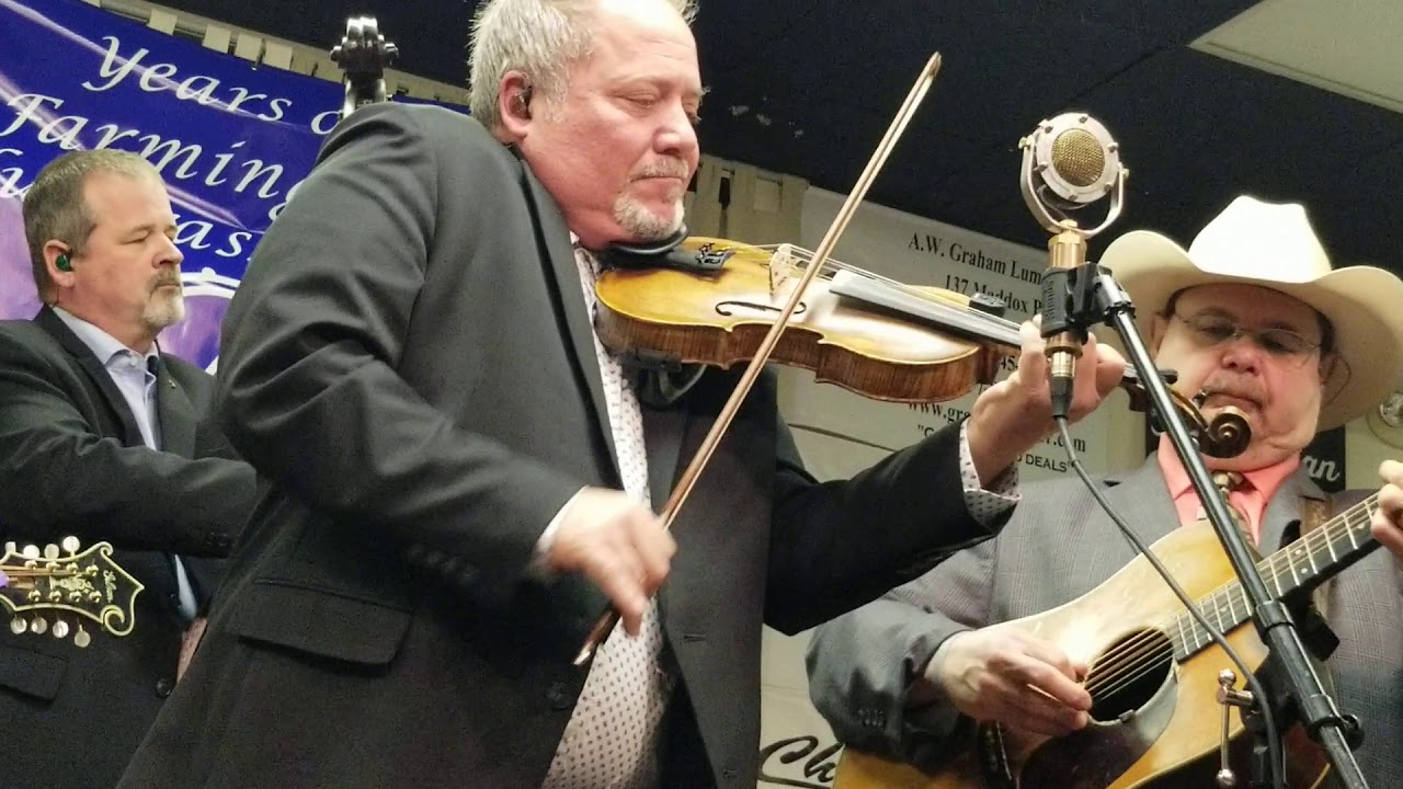 The Whiskey And The Guitar / Junior Sisk Band - YouTube