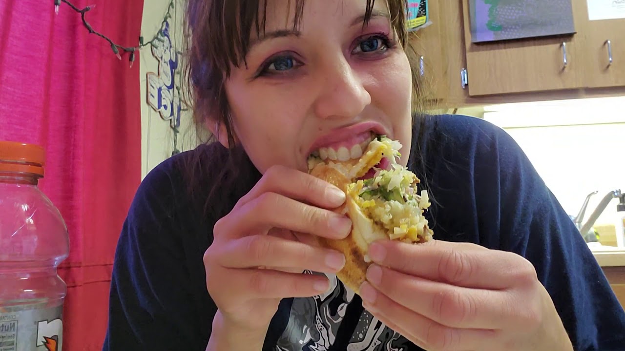 Sheetz breakfast bagel - YouTube