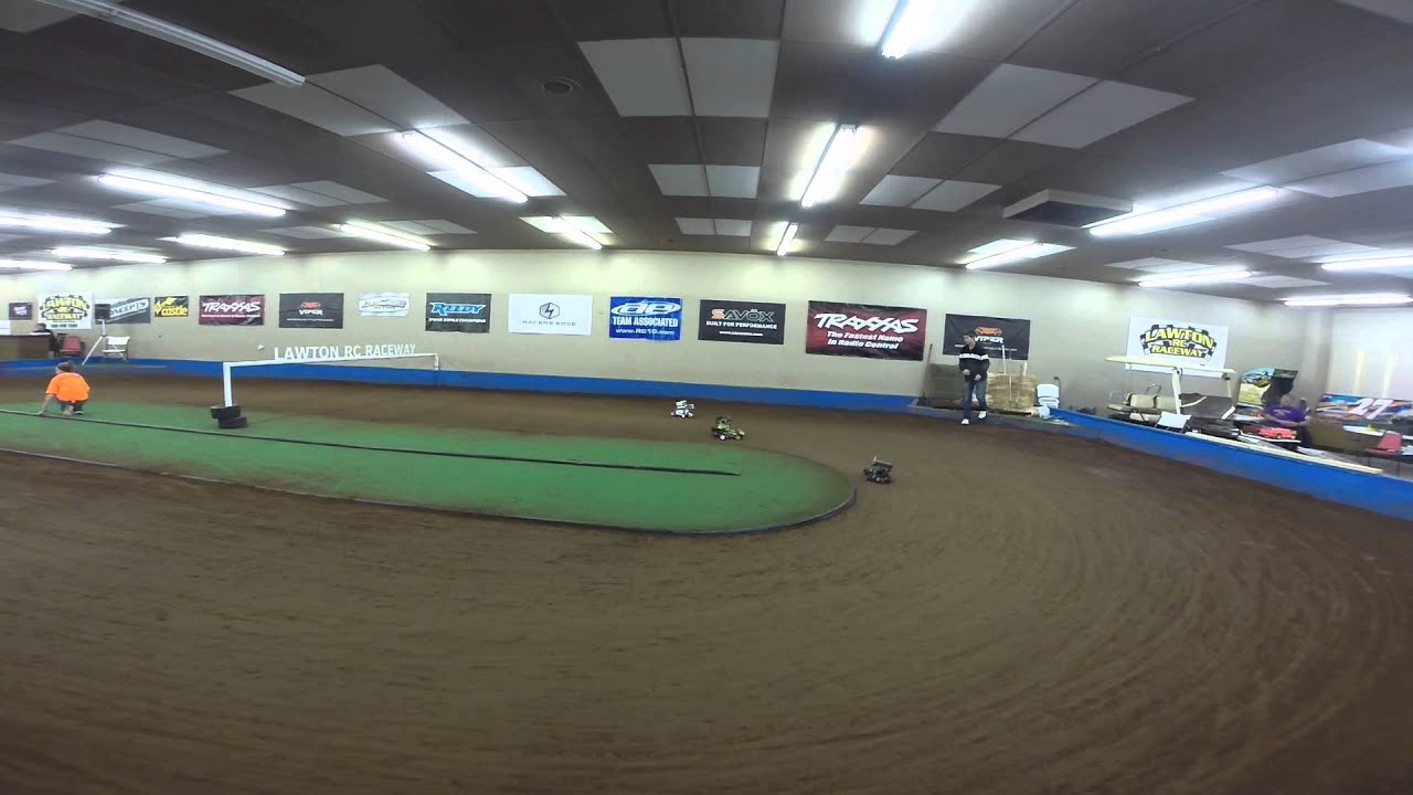 Lawton RC Raceway Sprint Car Race - YouTube