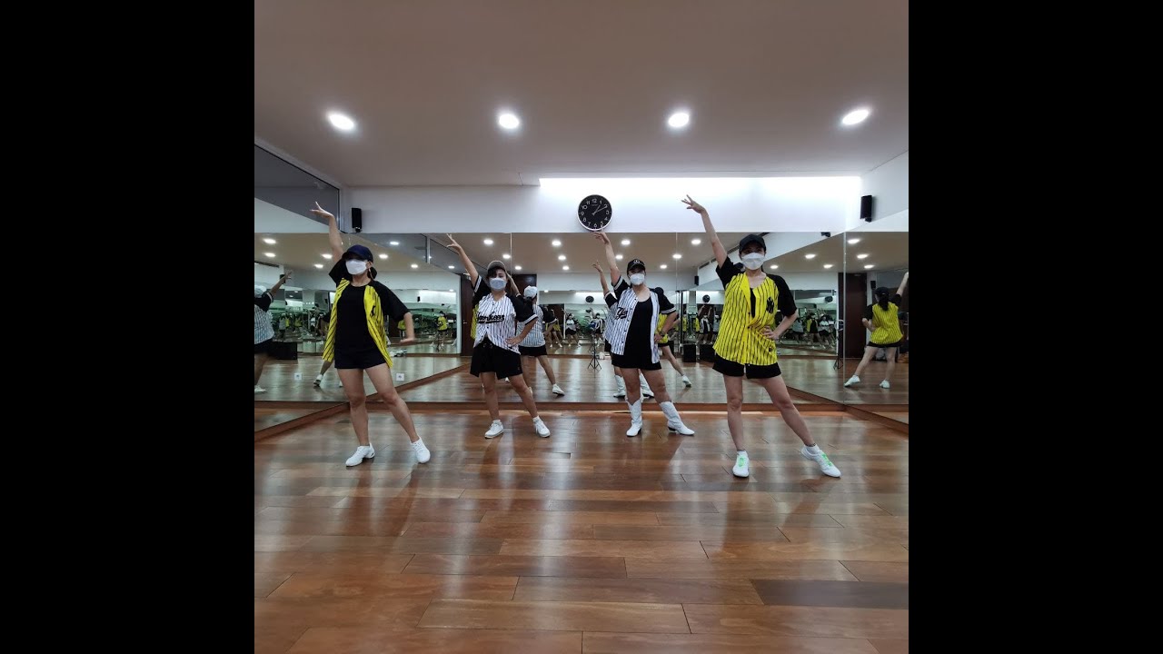 DOUBLE BACK choreo by. Fred Whitehouse, Jean-Pierre Madge & Tim Johnson ...