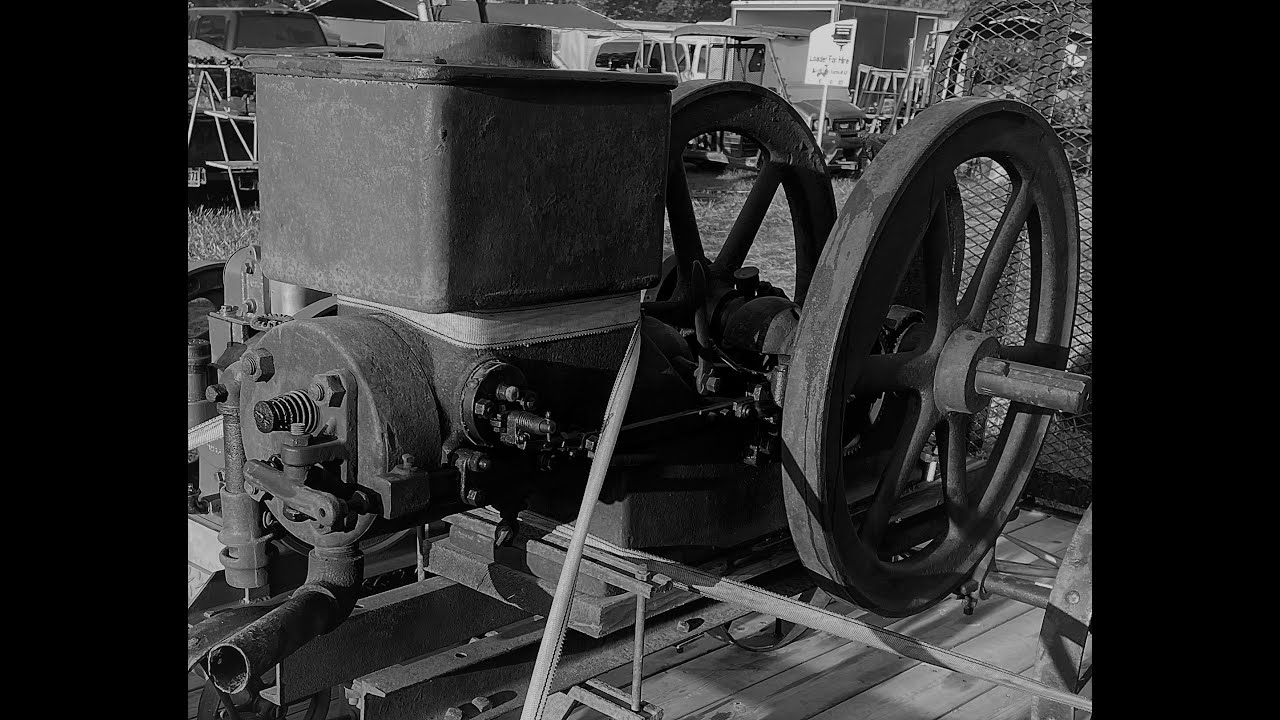 Waterloo Boy 5HP (part-1) - YouTube