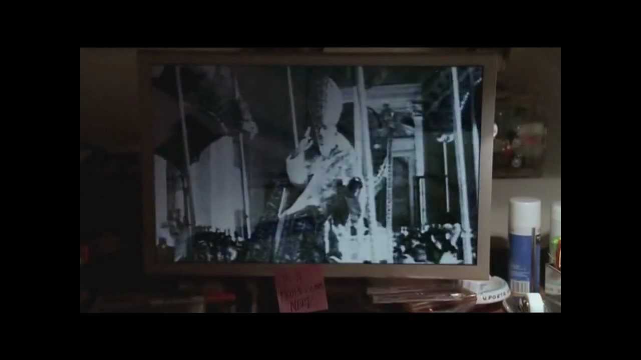 Chuck downloads the Intersect - YouTube