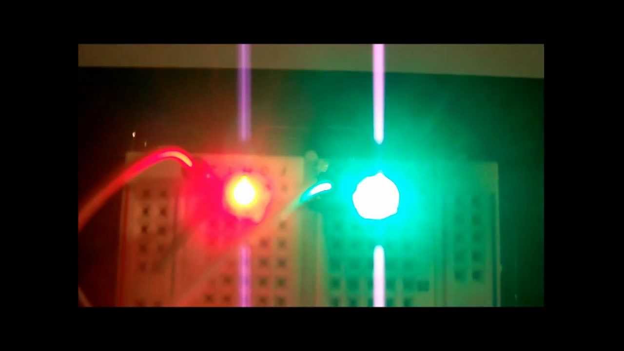 Arduino Plane Navigation Lights - YouTube