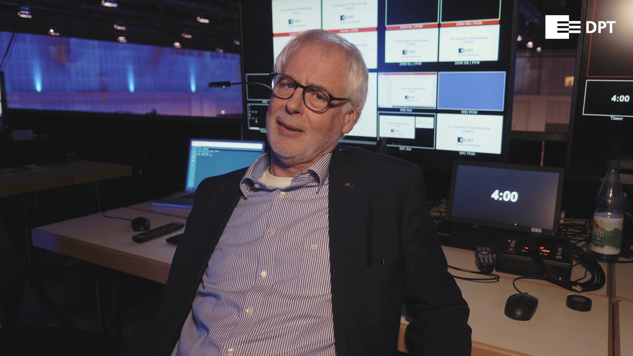 Interview mit Erich Marks beim 24. Deutschen Präventionstag - YouTube