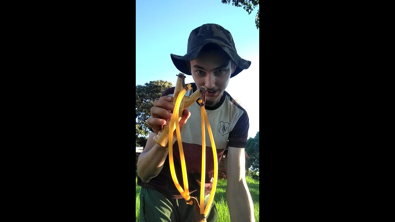 Una resortera más potente que un rifle. - YouTube