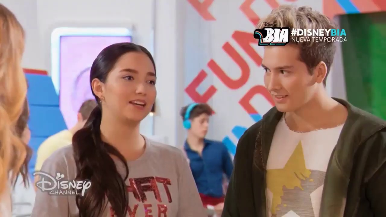 BIA 2 | Bia and her friends set their plan for Carmin in motion (ep.11 ...