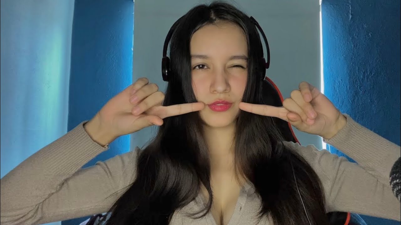 ASMR/ MOUTH SOUNDS + INAUDIBLE 👄👅 / Asmr LRM - YouTube