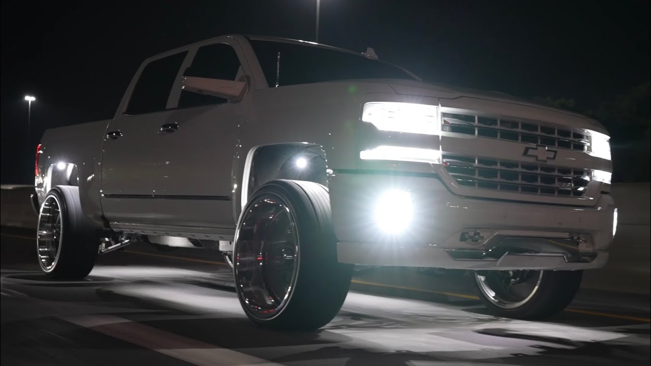 Supercharged 6.2 MudVette Takes on Nashville - YouTube