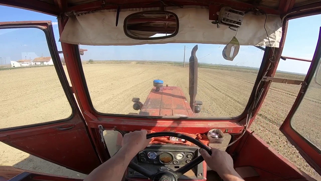 CabView - UTB U650 la fertilizat - YouTube