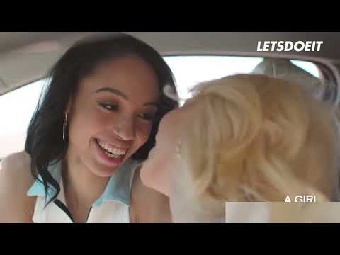 Brazilian Lesbians Deep Sloppy Kissing 😍