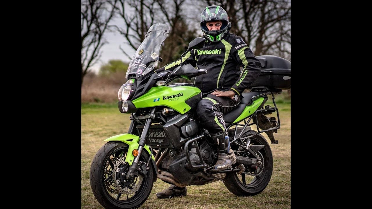 Kawasaki Versys 650 modelo 2013 VERDE - YouTube