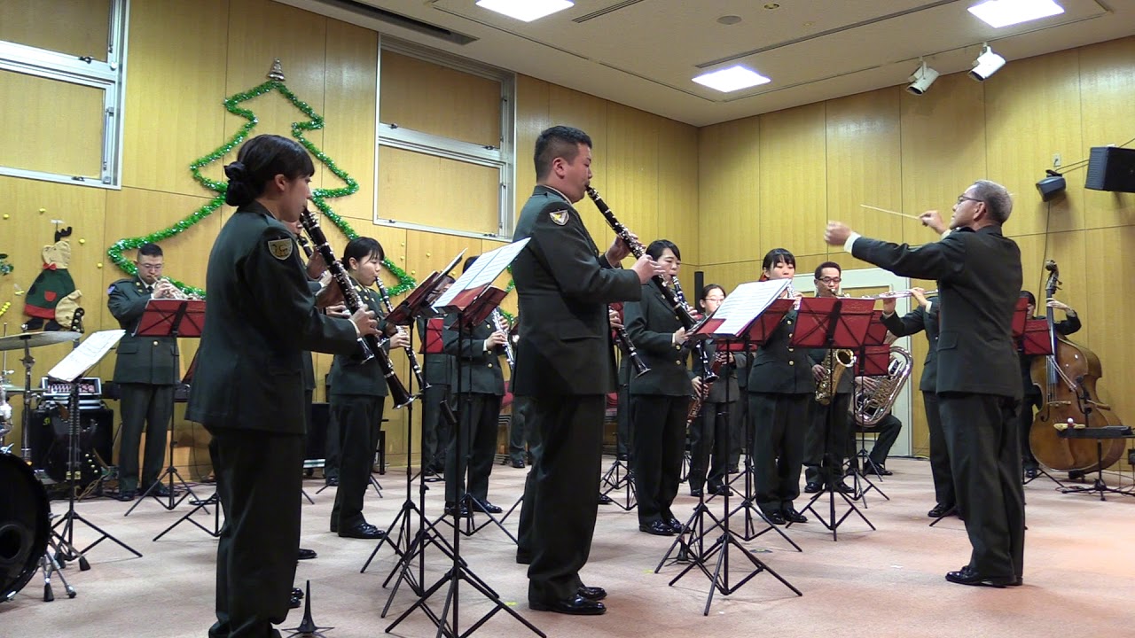 March "Rainbow and Snow" - Japanese Army Band - YouTube