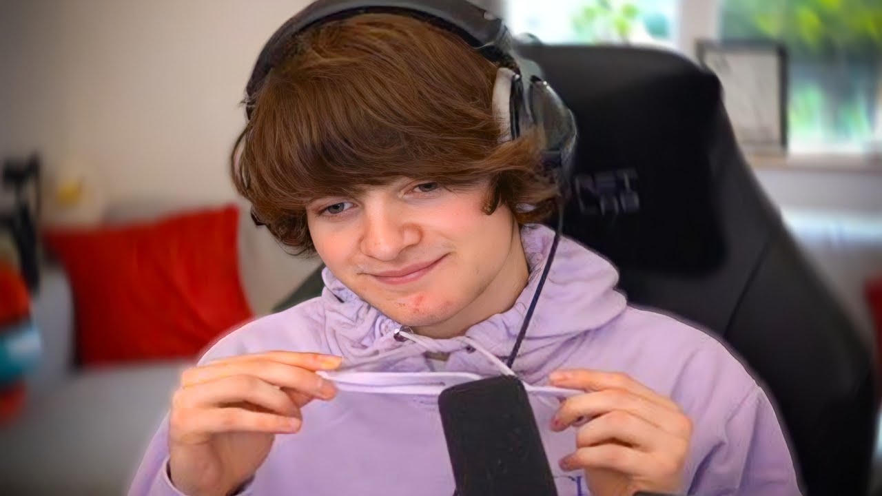 Tubbo's Relationship Announcement: I Have a Boyfriend - YouTube