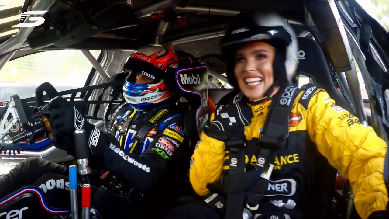 V8 Supercars HOT LAP! - YouTube