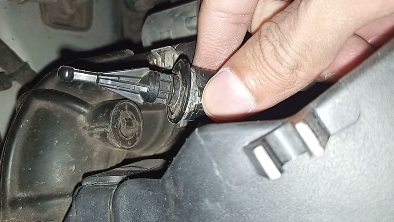 WagonR Sensors To be Cleaned and checked - YouTube