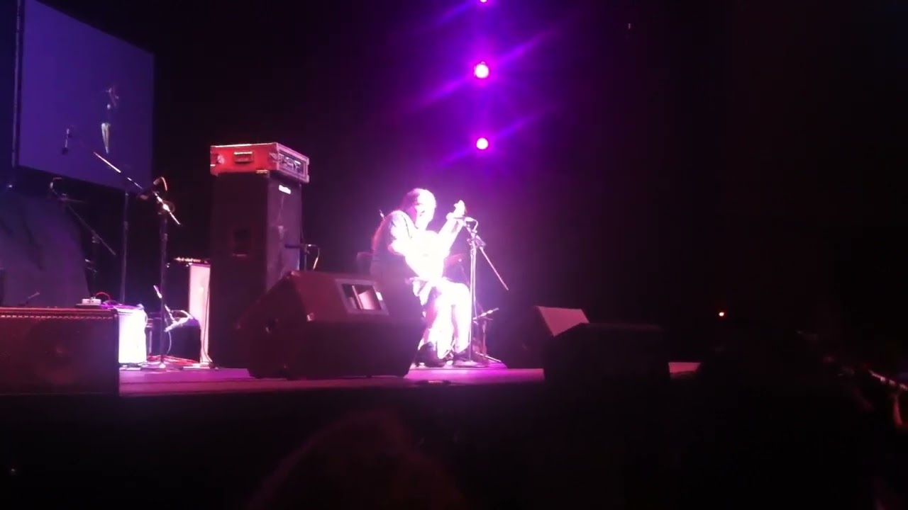 Ben Lacy plays Spandau Ballet and Steely Dan at the LA Guitar Festival ...
