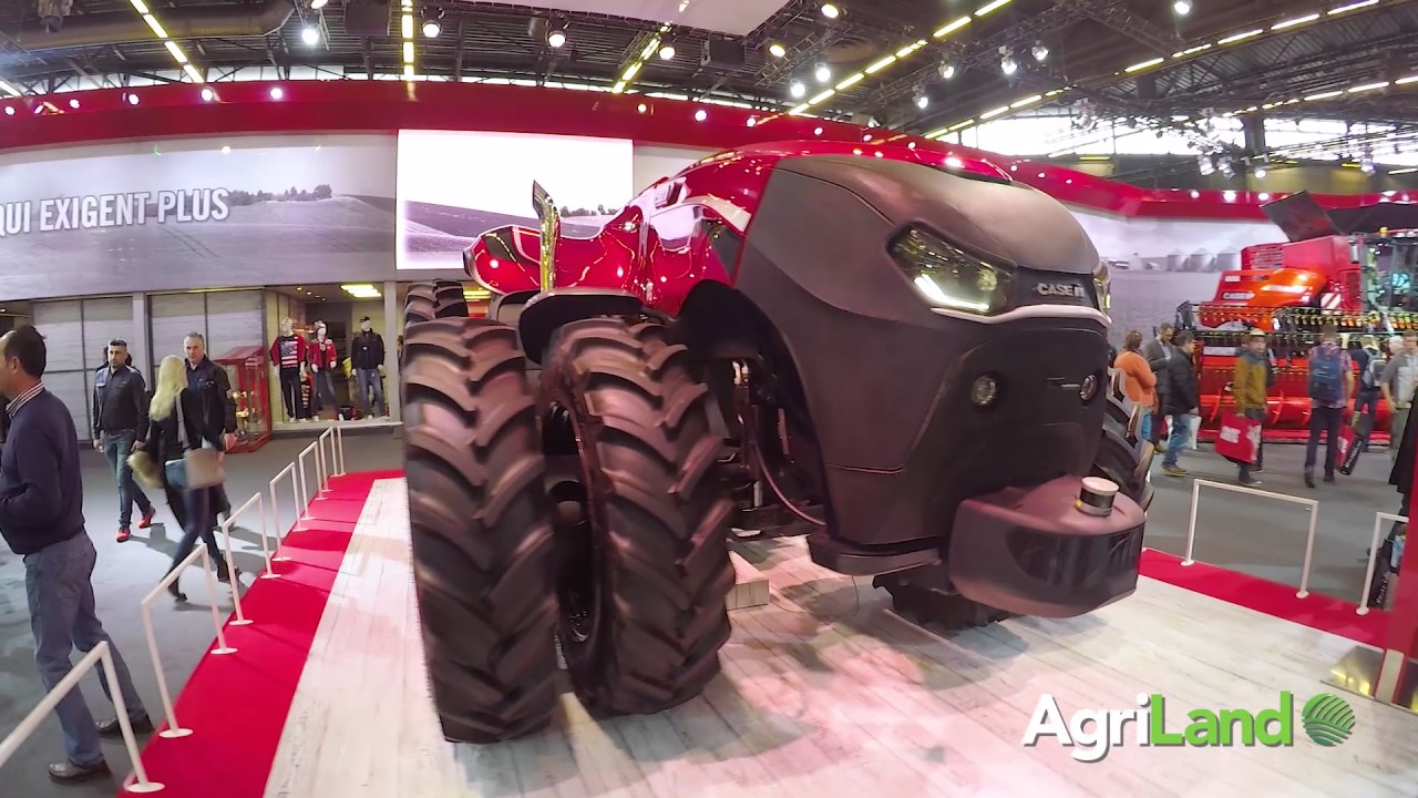 SIMA 2017: A close look at Case IH's autonomous tractor - YouTube