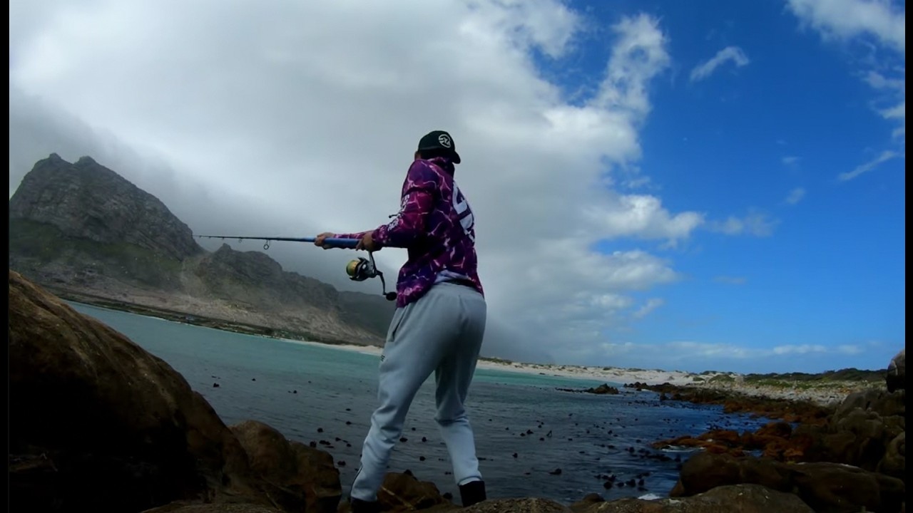 Exploring further / mussels catch and cook - YouTube