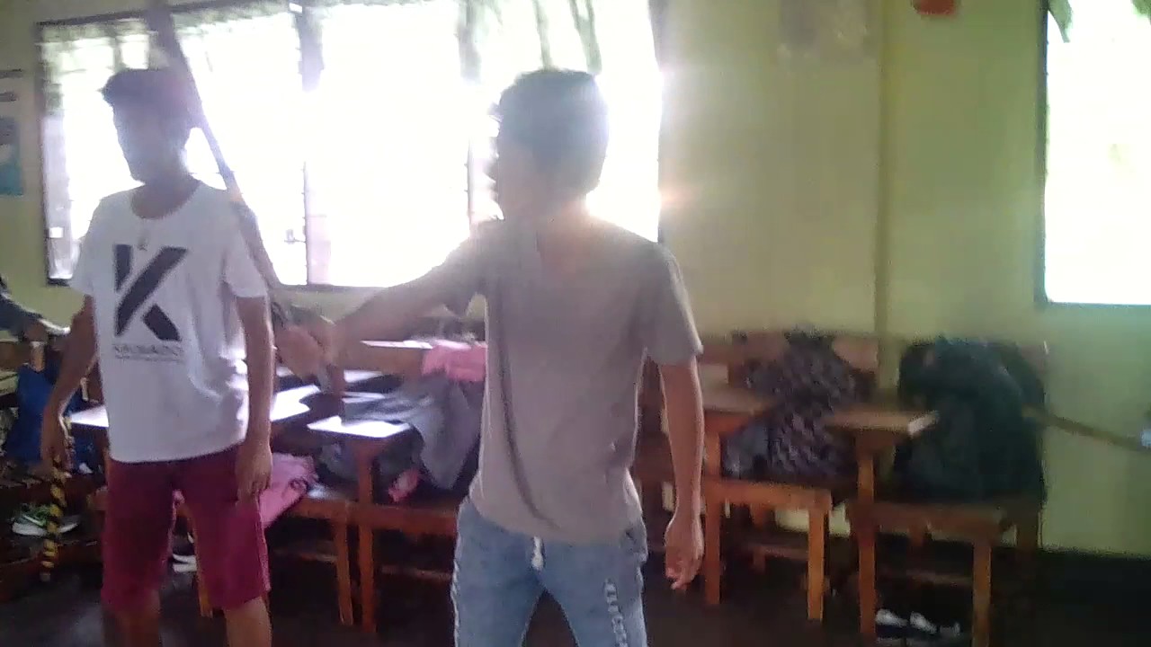 Sakuting Traditional Dance - YouTube