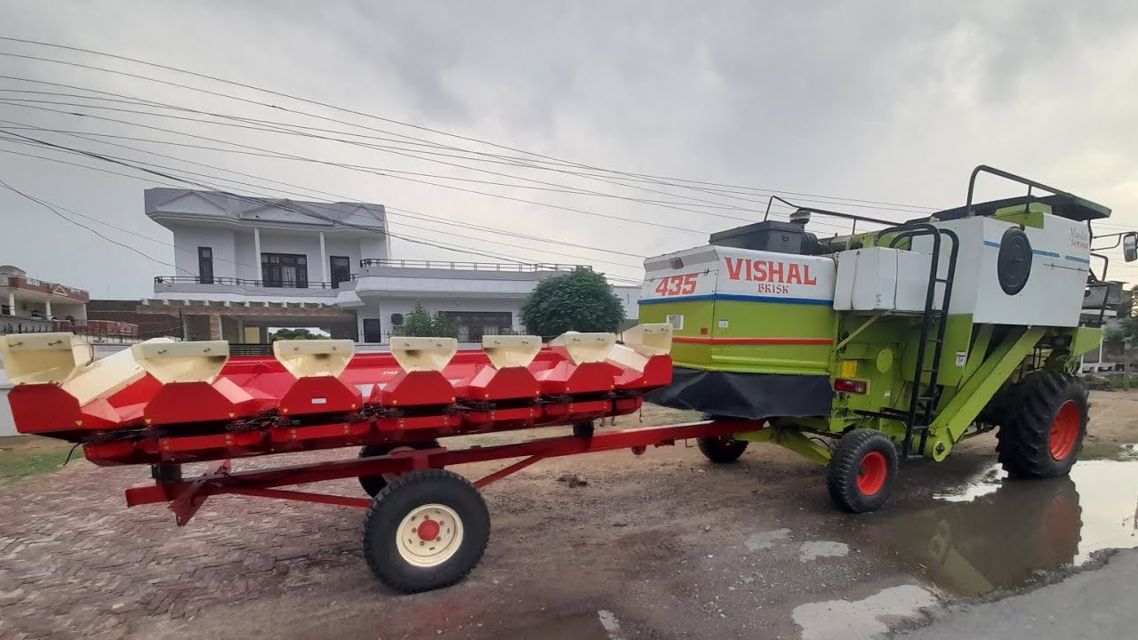 vishal combine with preet maize cutter - YouTube