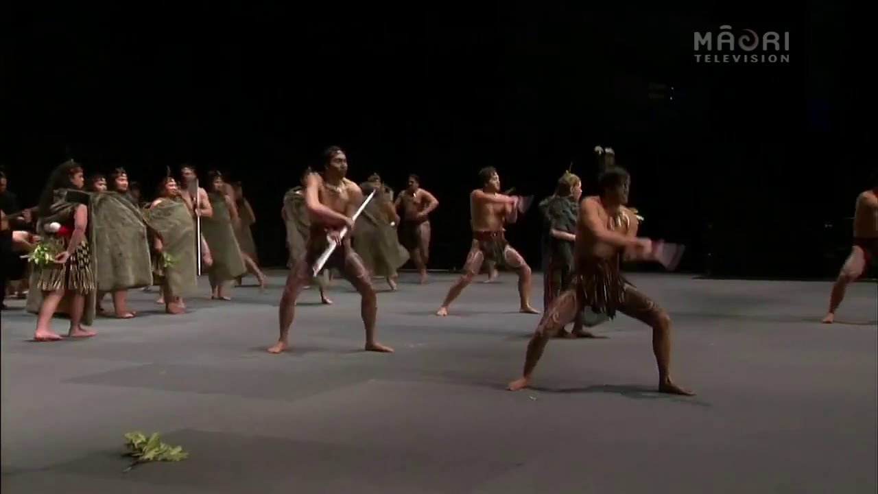 Te Maurea Whiritoi | Whakaeke | 2016 | Ngā Patupaiarehe o Tainui - YouTube
