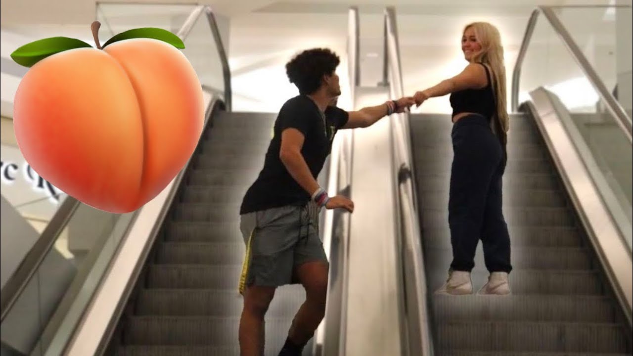 GRABBING STRANGERS CHEEKS ON THE ESCALATOR!!!!!😳 - YouTube