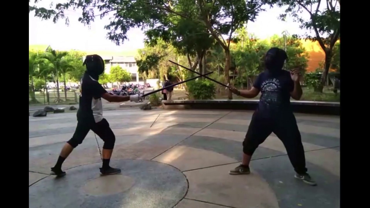 Rapier vs Sidesword, Smallsword - YouTube