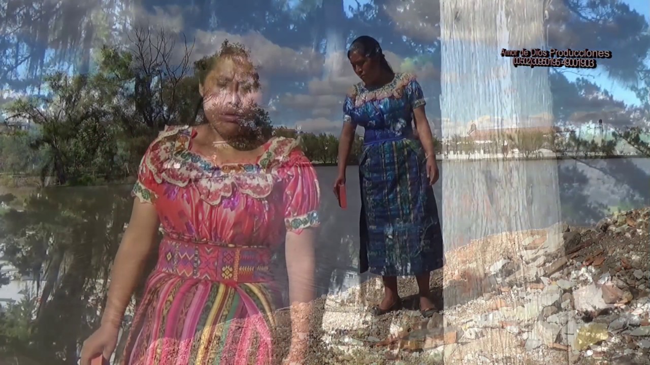 Solista Juana Mejia - YouTube