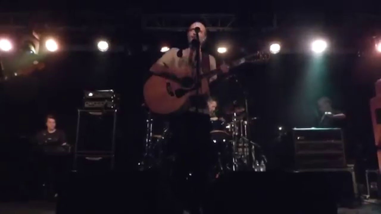 "3 Miles High"- Travis @ Roadmender, Northampton 25 Jan 2016. - YouTube