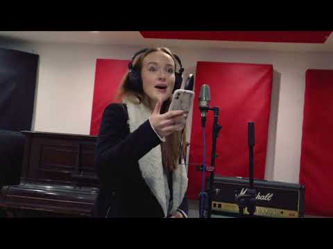 Betsey Bircumshaw   'Let Them Know' Labyrinth Session