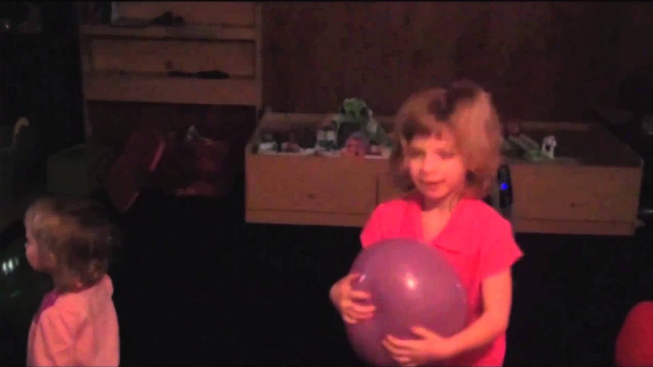 Balloon Boxing - YouTube