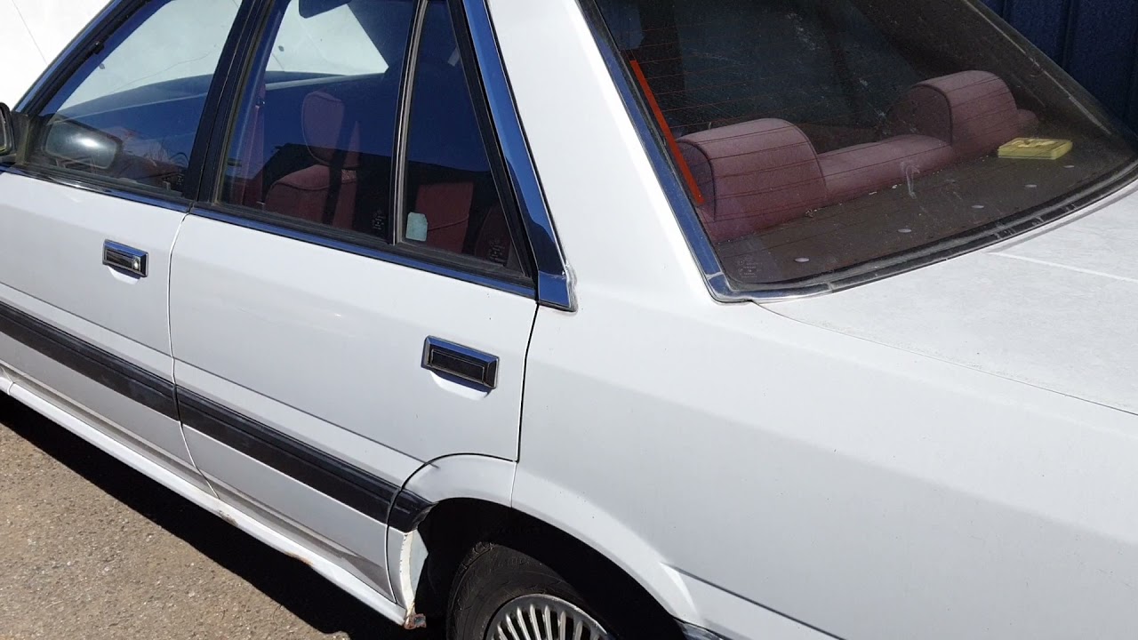 Nissan Skyline Rare 5F manual R31 Red interior FJR31 G Limited Edition ...