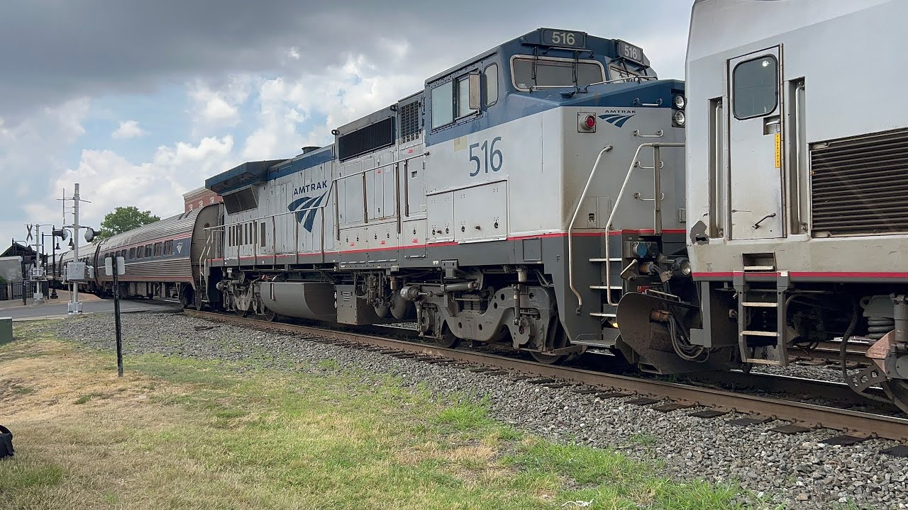 AMTK P32-8BWH 516 Trails on Amtrak 20 - YouTube